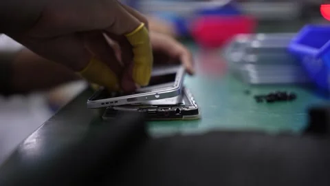 Android smartphone Production assembly l... | Stock Video | Pond5