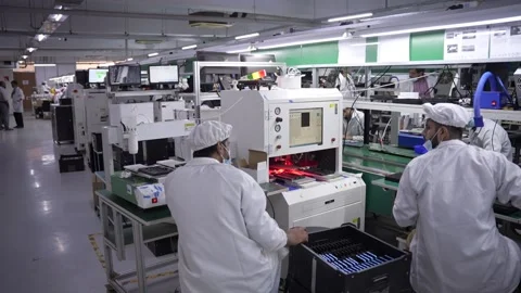 Android smartphone Production assembly l... | Stock Video | Pond5