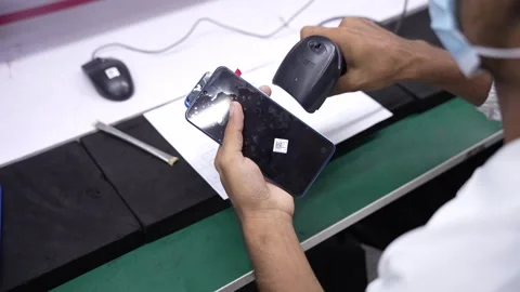 Android smartphone Production assembly l... | Stock Video | Pond5