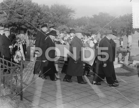Anefo photo collection. Funeral man escape Janus Kuiper Den Helder ...