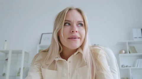 Angry girl girl talking to camera making... | Stock Video | Pond5