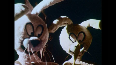 Animatronic rabbit stirs pot at end of d... | Stock Video | Pond5