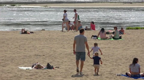 Girl Dads Anonymous Stock Videos – Royalty-Free HD & 4K Videos | Pond5