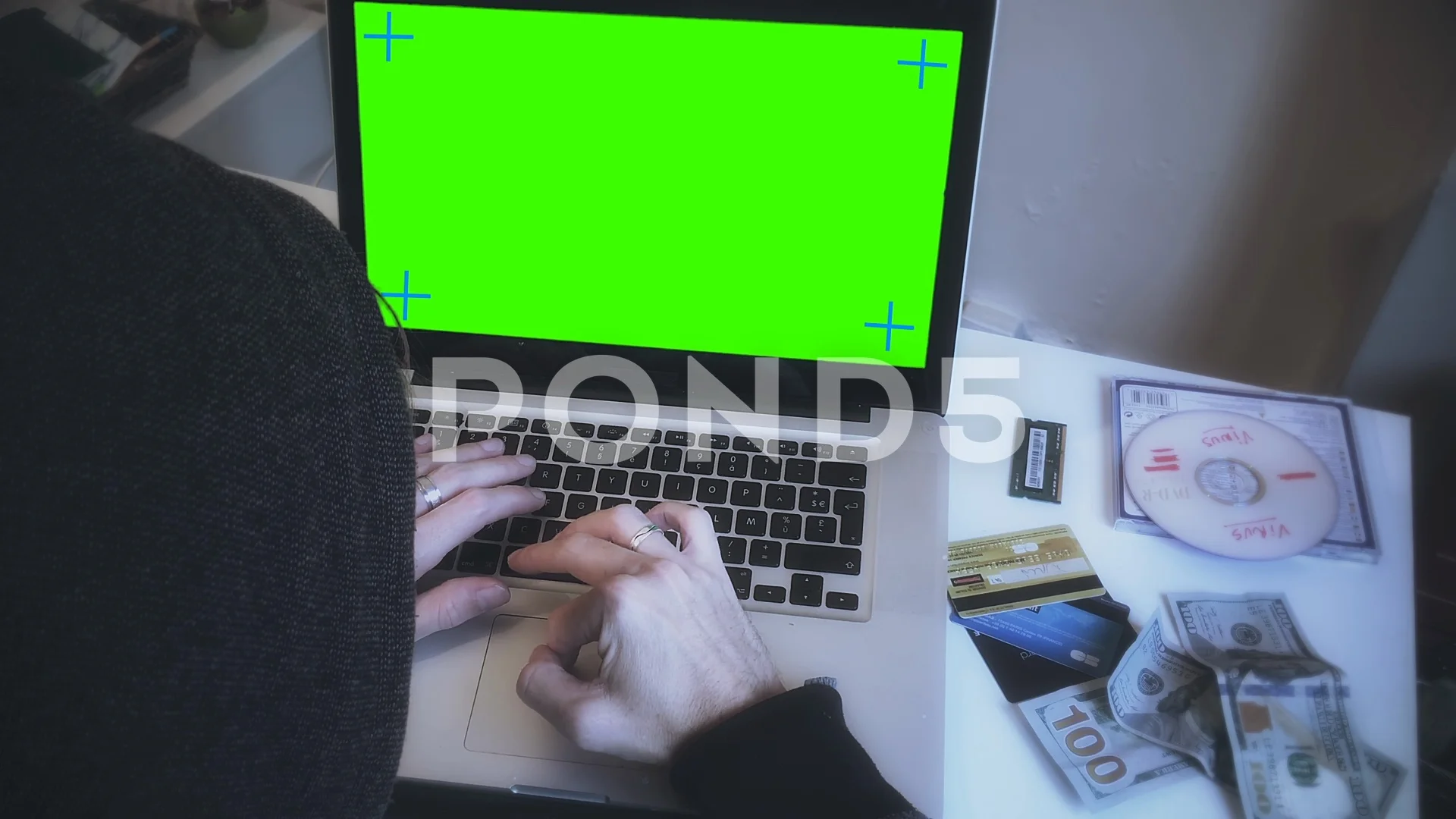 Greenscreen Computer Virus
