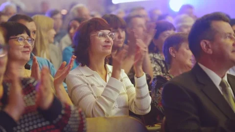 Auditorium Applause Stock Videos – Royalty-Free HD & 4K Videos