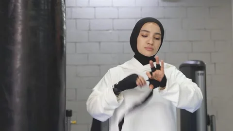 Female Kickboxer Stock Videos – Royalty-Free HD & 4K Videos