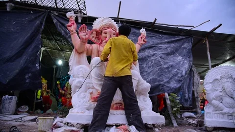 Artist making a statue of the Hindu god ... | Stock Video | Pond5