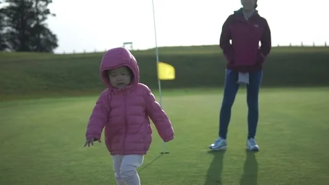 Running Chinese Stock Videos – Royalty-Free HD & 4K Videos