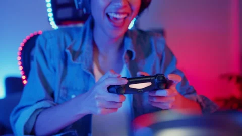 Gamer Talk Stock Videos – Royalty-Free HD & 4K Videos