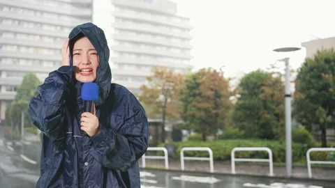 News Reporter Disaster Stock Video Footage | Royalty Free News Reporter ...