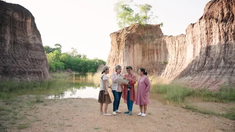 Senior Circle Stock Videos – Royalty-Free HD & 4K Videos