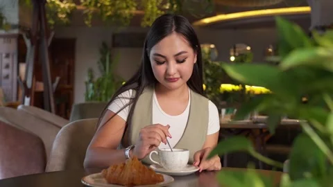 Asian Girl Full Stock Videos – Royalty-Free HD & 4K Videos | Pond5