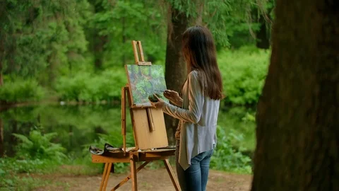 Picture Girl S Stock Videos – Royalty-Free HD & 4K Videos | Pond5