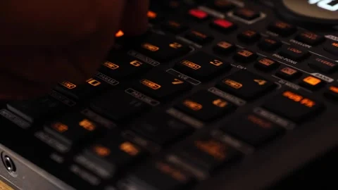 Sample Beats Stock Videos – Royalty-Free HD & 4K Videos | Pond5