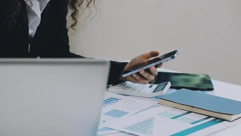 Accountant Team Stock Videos – Royalty-Free HD & 4K Videos