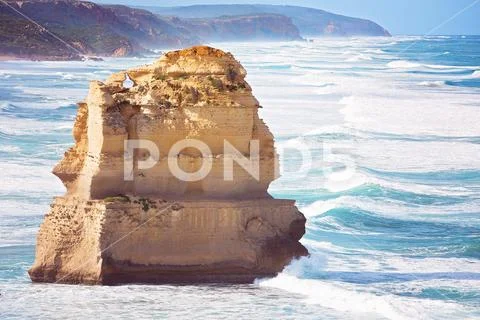Australia's Famous Great Ocean Road Landmarks ~ Premium Photo #139659544