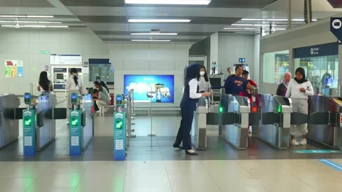 Automatic gate at mrt station | Stock Video | Pond5