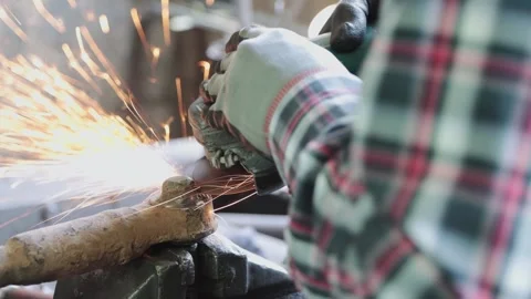 Mechanic Back View Stock Videos – Royalty-Free HD & 4K Videos