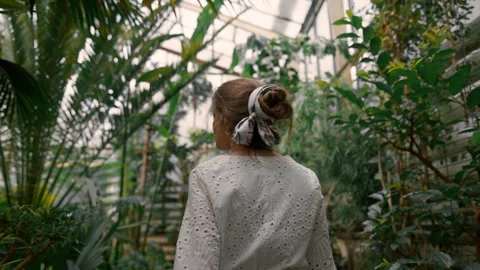 Big Back Immages Stock Videos – Royalty-Free HD & 4K Videos | Pond5