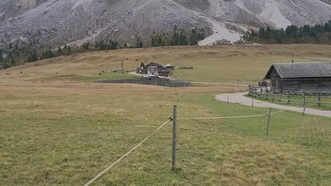 Cval 2025] Stock Videos – Royalty-Free HD & 4K Videos | Pond5