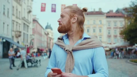 Man Loking Right Stock Videos – Royalty-Free HD & 4K Videos | Page 3