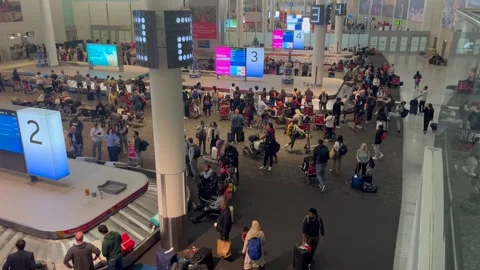 Baggage claim in Toronto Pearson Interna... | Stock Video | Pond5