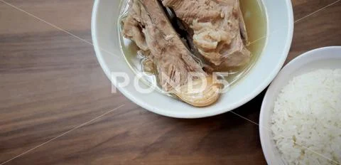 Bah Kut Teh, this menu is very popular and most famous in Singapore ...