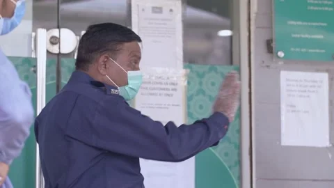 Security Queue Stock Videos – Royalty-Free HD & 4K Videos | Pond5