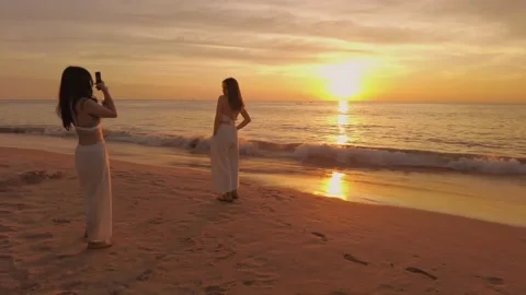 Thai Photoshoot Stock Videos – Royalty-Free HD & 4K Videos | Pond5