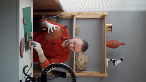 Broadcast Whole Stock Videos – Royalty-Free HD & 4K Videos | Pond5