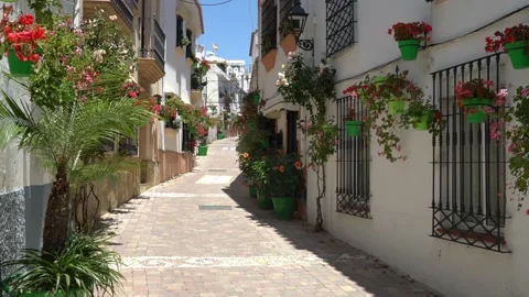 Beautiful In Spani Stock Videos – Royalty-Free HD & 4K Videos | Pond5