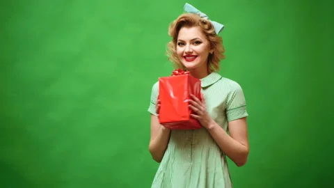 Belle Beauty Model Stock Videos – Royalty-Free HD & 4K Videos | Pond5