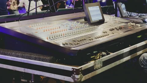 Soundboard Filme Stock Videos – Royalty-Free HD & 4K Videos