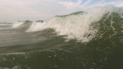Wave Big Mo Stock Videos – Royalty-Free HD & 4K Videos