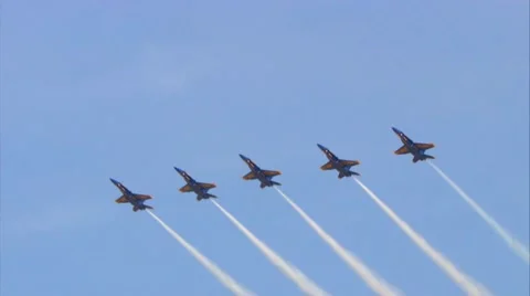 Blue Angels - Line-Abreast Loop | Stock Video | Pond5
