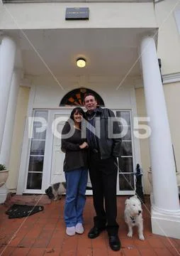 Photograph: Bobby George And His Wife Marie At Their Home George Hall ...