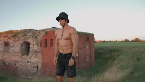 Old Man Bodybuilder Stock Videos – Royalty-Free HD & 4K Videos | Pond5