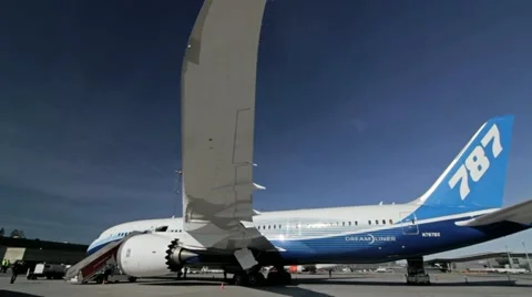 Boeing 787 Dreamliner wing view | Stock Video | Pond5