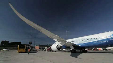 Boeing 787 Dreamliner wing view | Stock Video | Pond5