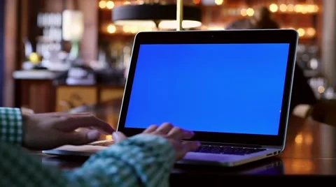 bohka macbook pro blue screen | Stock Video | Pond5