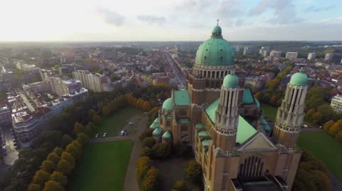 Click Tourist Stock Videos – Royalty-Free HD & 4K Videos