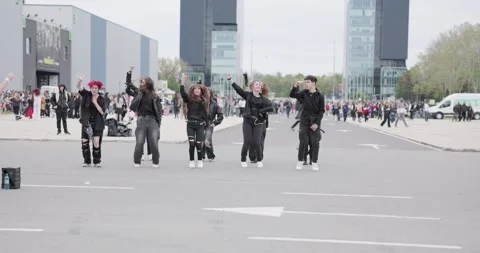 Fanime Con 2025 Stock Videos – Royalty-Free HD & 4K Videos