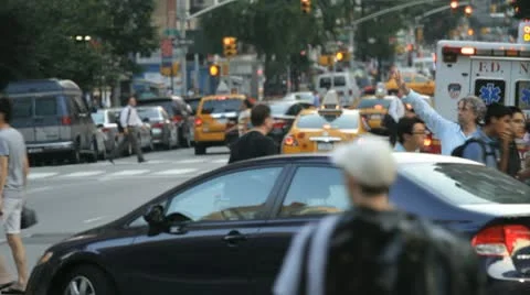 Hailing The Street Stock Videos – Royalty-Free HD & 4K Videos | Pond5