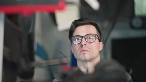 Closing Broadcast Stock Videos – Royalty-Free HD & 4K Videos