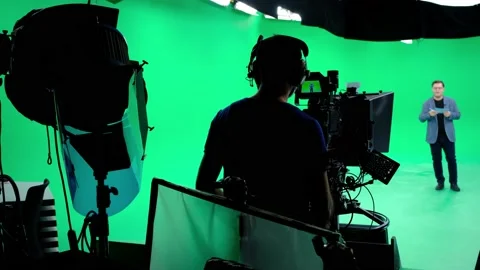 Cameraman Green Screen Stock Videos – Royalty-Free HD & 4K Videos | Pond5