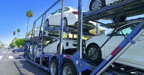 Trailer In Road Stock Videos – Royalty-Free HD & 4K Videos | Pond5