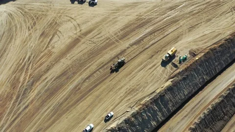 Bottom Dump Truck Stock Videos – Royalty-Free HD & 4K Videos | Pond5