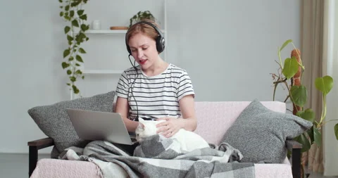 Tutor Lid Stock Videos – Royalty-Free HD & 4K Videos | Pond5