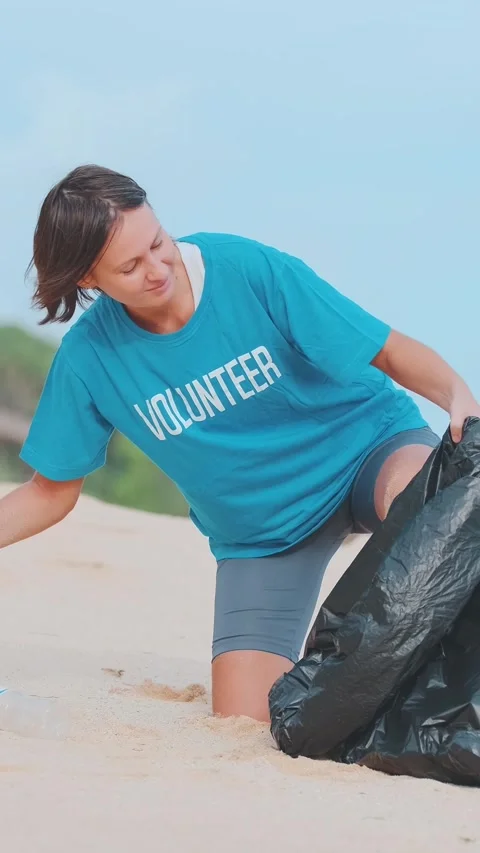 Beach Cleans Stock Videos – Royalty-Free HD & 4K Videos | Pond5