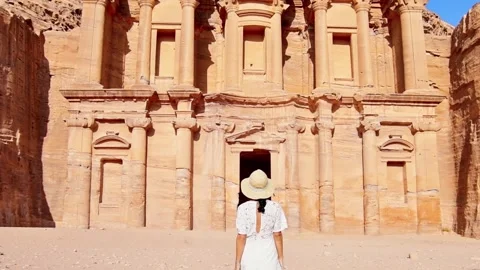 Walking [Ad Stock Videos – Royalty-Free HD & 4K Videos